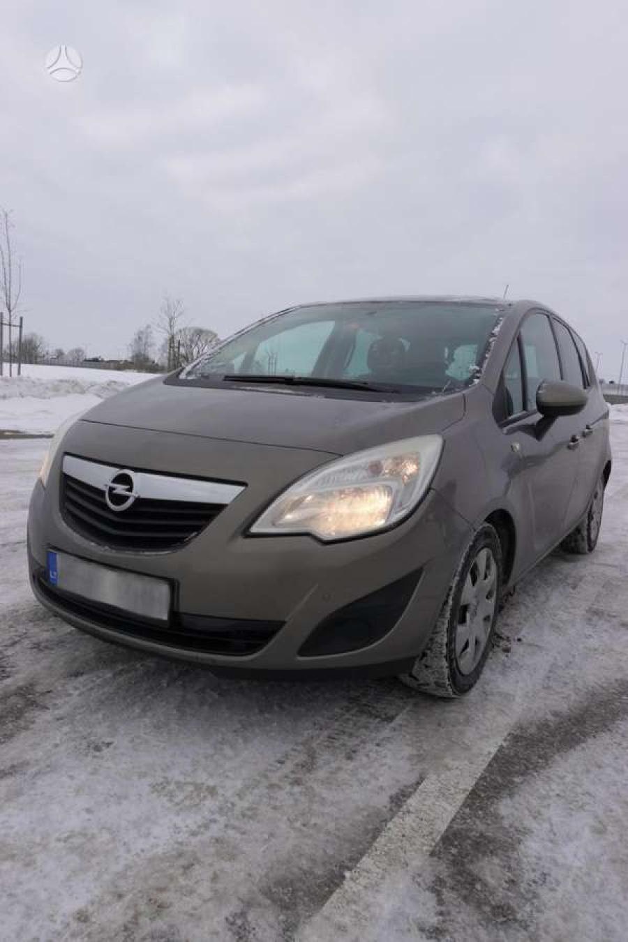 Brown Opel Meriva 2012 in Siauliai, with an engine capacity of 1.39 L and mileage of 155 thousand km for 4300 €, photo 7 on AUTOMOTO.COM.LV