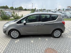 Brūns Opel Meriva 2012 Šauļi, ar dzinēja tilpumu 1.25 L un nobraukumu 236 tūkst. km par 2650 €, foto 3 vietnē AUTOMOTO.COM.LV