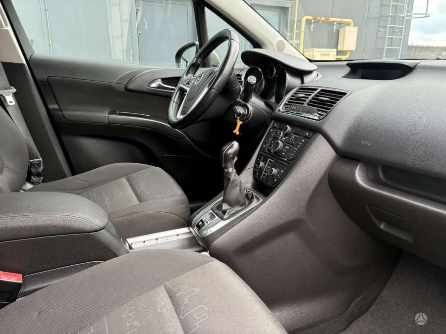 Brūns Opel Meriva 2012 Šauļi, ar dzinēja tilpumu 1.25 L un nobraukumu 236 tūkst. km par 2650 €, foto 13 vietnē AUTOMOTO.COM.LV