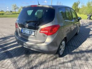 Brown Opel Meriva 2012 in Grobiņa, with an engine capacity of 1.70 L and mileage of 260 thousand km for 3400 €, photo 10 on AUTOMOTO.COM.LV