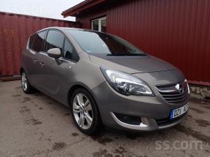 Brown Opel Meriva 2014 in Liepaja, with an engine capacity of 1.60 L and mileage of 251 thousand km for 5450 €, photo 1 on AUTOMOTO.COM.LV
