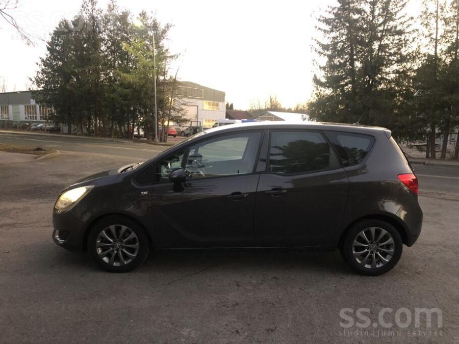 Brown Opel Meriva 2014 in Ogre, with an engine capacity of 1.60 L and mileage of 0 thousand km for 5350 €, photo 3 on AUTOMOTO.COM.LV