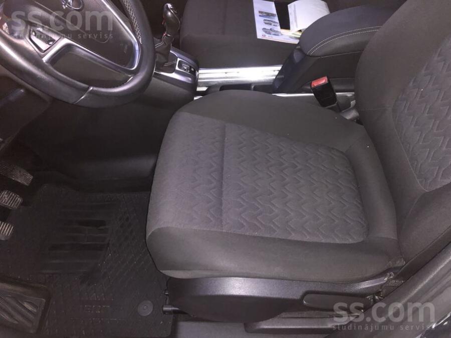 Brown Opel Meriva 2014 in Ogre, with an engine capacity of 1.60 L and mileage of 0 thousand km for 5350 €, photo 15 on AUTOMOTO.COM.LV