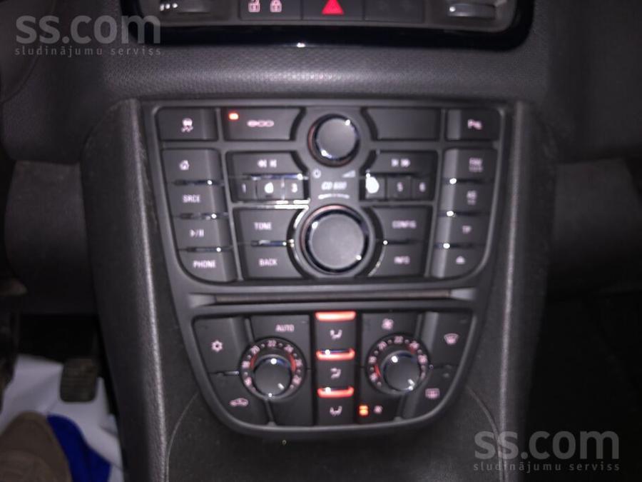 Brown Opel Meriva 2014 in Ogre, with an engine capacity of 1.60 L and mileage of 0 thousand km for 5350 €, photo 29 on AUTOMOTO.COM.LV