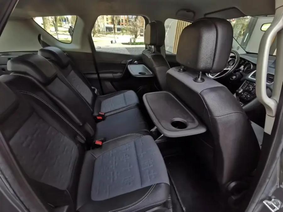 Brūns Opel Meriva 2010 Rīga, ar dzinēja tilpumu 1.70 L un nobraukumu 255 tūkst. km par 4950 €, foto 12 vietnē AUTOMOTO.COM.LV