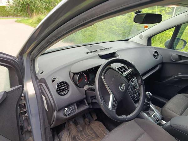 Brūns Opel Meriva 2010 Panevēža, ar dzinēja tilpumu 1.36 L un nobraukumu 258 tūkst. km par 1700 €, foto 10 vietnē AUTOMOTO.COM.LV