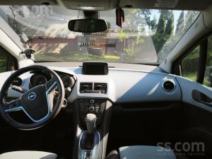 Brown Opel Meriva 2010 in Saldus, with an engine capacity of 1.70 L and mileage of 240 thousand km for 3200 €, photo 6 on AUTOMOTO.COM.LV