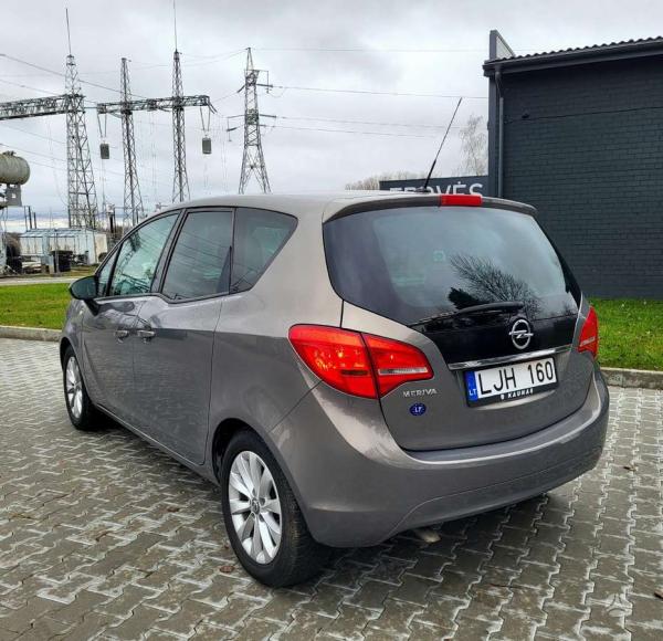 Brūns Opel Meriva 2011 Šauļi, ar dzinēja tilpumu 1.40 L un nobraukumu 200 tūkst. km par 2850 €, foto 6 vietnē AUTOMOTO.COM.LV