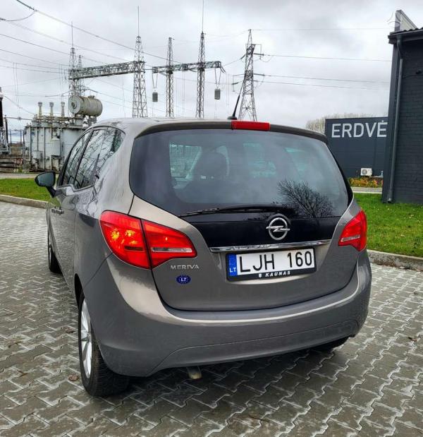 Brūns Opel Meriva 2011 Šauļi, ar dzinēja tilpumu 1.40 L un nobraukumu 200 tūkst. km par 2850 €, foto 7 vietnē AUTOMOTO.COM.LV