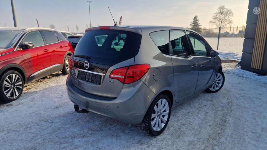Brown Opel Meriva 2011 in Marijampole, with an engine capacity of 1.69 L and mileage of 183 thousand km for 3590 €, photo 20 on AUTOMOTO.COM.LV