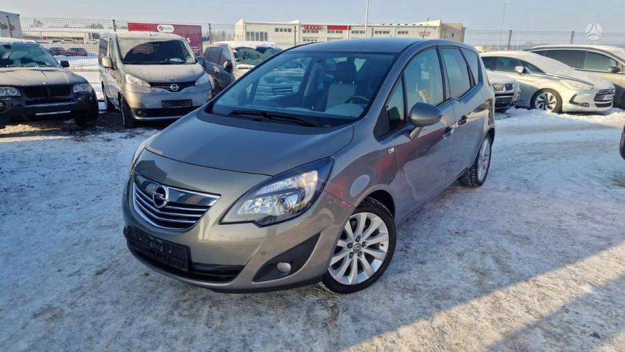 Brown Opel Meriva 2011 in Marijampole, with an engine capacity of 1.69 L and mileage of 183 thousand km for 3590 €, photo 25 on AUTOMOTO.COM.LV
