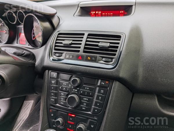 Brūns Opel Meriva 2011 Rīga, ar dzinēja tilpumu 1.70 L un nobraukumu 188 tūkst. km par 2350 €, foto 8 vietnē AUTOMOTO.COM.LV