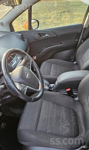 Brūns Opel Meriva 2011 Rīga, ar dzinēja tilpumu 1.40 L un nobraukumu 185 tūkst. km par 3700 €, foto 6 vietnē AUTOMOTO.COM.LV
