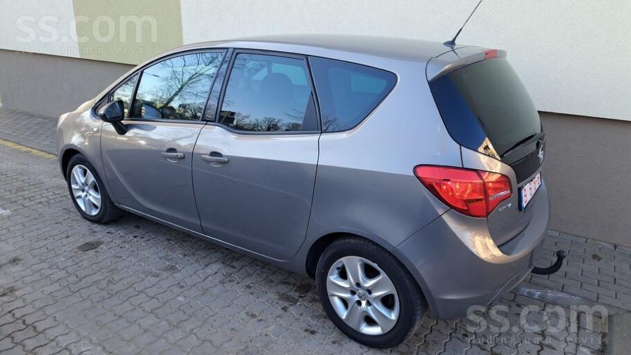 Brown Opel Meriva 2011 in Ogre, with an engine capacity of 1.40 L and mileage of 116 thousand km for 4850 €, photo 3 on AUTOMOTO.COM.LV