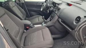 Brown Opel Meriva 2011 in Ogre, with an engine capacity of 1.40 L and mileage of 116 thousand km for 4850 €, photo 14 on AUTOMOTO.COM.LV