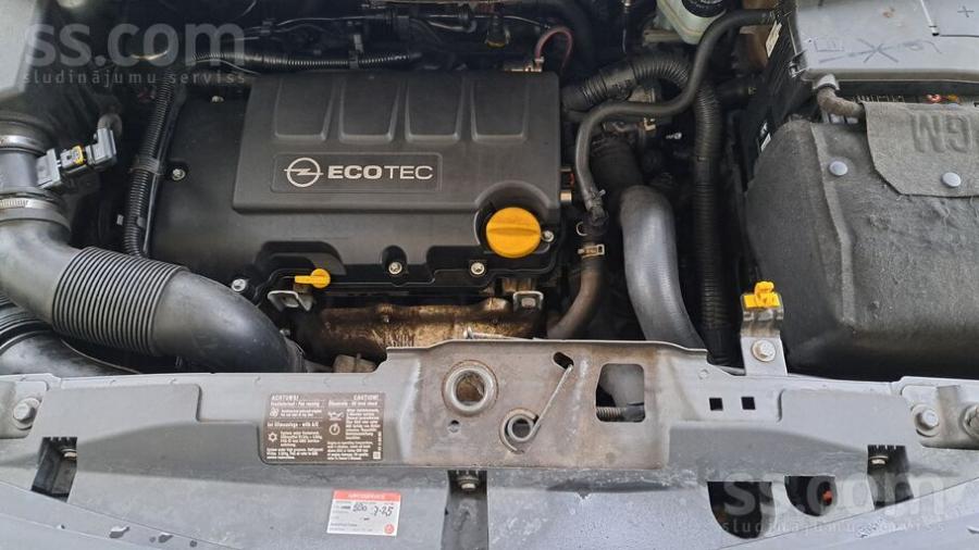Brown Opel Meriva 2011 in Ogre, with an engine capacity of 1.40 L and mileage of 116 thousand km for 4850 €, photo 22 on AUTOMOTO.COM.LV