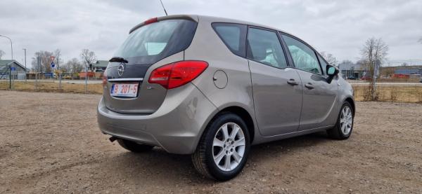 Brown Opel Meriva 2011 in Riga, with an engine capacity of 1.70 L and mileage of 252 thousand km for 5450 €, photo 2 on AUTOMOTO.COM.LV