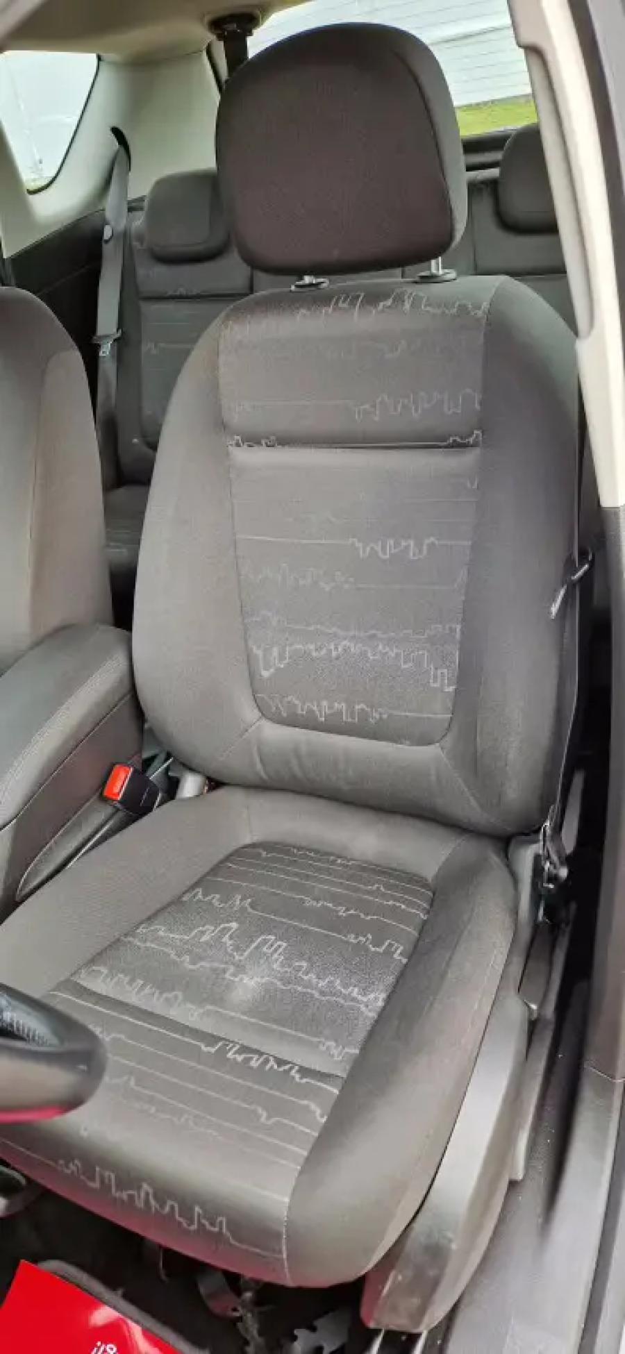 Brown Opel Meriva 2011 in Daugavpils, with an engine capacity of 1.70 L and mileage of 252 thousand km for 5350 €, photo 19 on AUTOMOTO.COM.LV