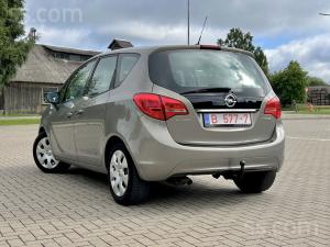 Brown Opel Meriva 2011 in Cesis, with an engine capacity of 1.40 L and mileage of 266 thousand km for 4450 €, photo 5 on AUTOMOTO.COM.LV