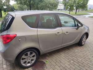 Brown Opel Meriva 2011 in Kaunas, with an engine capacity of 1.36 L and mileage of 190 thousand km for 3300 €, photo 7 on AUTOMOTO.COM.LV