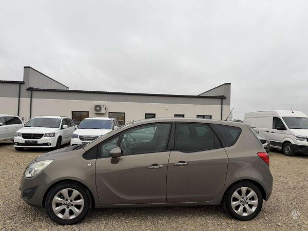Brūns Opel Meriva 2012 Šauļi, ar dzinēja tilpumu 1.40 L un nobraukumu 288 tūkst. km par 3100 €, foto 9 vietnē AUTOMOTO.COM.LV
