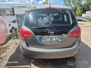 Brūns Opel Meriva 2012 Daugavpils, ar dzinēja tilpumu 1.70 L un nobraukumu 236 tūkst. km par 3300 €, foto 5 vietnē AUTOMOTO.COM.LV