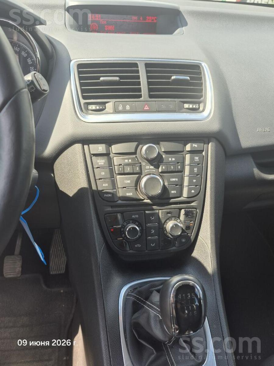 Brūns Opel Meriva 2012 Daugavpils, ar dzinēja tilpumu 1.70 L un nobraukumu 236 tūkst. km par 3300 €, foto 14 vietnē AUTOMOTO.COM.LV