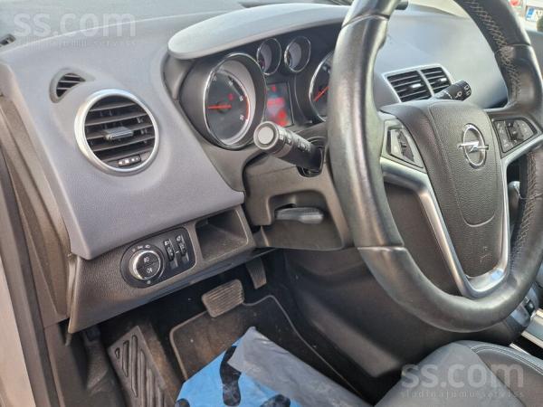 Brown Opel Meriva 2012 in Ogre, with an engine capacity of 1.70 L and mileage of 171 thousand km for 5650 €, photo 9 on AUTOMOTO.COM.LV