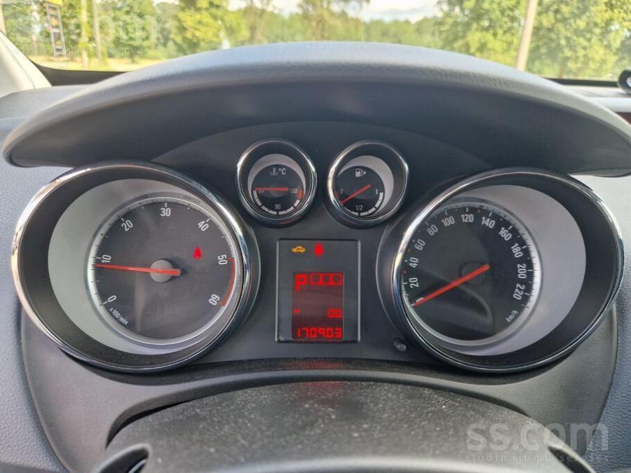 Brūns Opel Meriva 2012 Ogre, ar dzinēja tilpumu 1.70 L un nobraukumu 171 tūkst. km par 5650 €, foto 13 vietnē AUTOMOTO.COM.LV