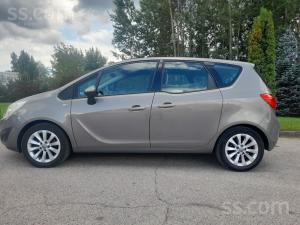 Brūns Opel Meriva 2012 Cēsis, ar dzinēja tilpumu 1.40 L un nobraukumu 0 tūkst. km par 3990 €, foto  vietnē AUTOMOTO.COM.LV