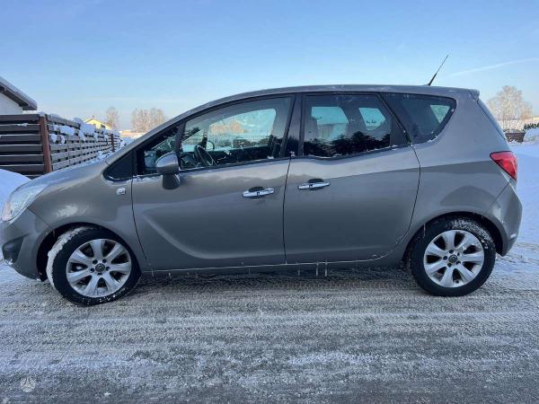Brūns Opel Meriva 2013 Plungė, ar dzinēja tilpumu 1.69 L un nobraukumu 257 tūkst. km par 3800 €, foto 3 vietnē AUTOMOTO.COM.LV