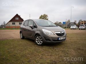 Brown Opel Meriva 2013 in Kuldiga, with an engine capacity of 1.40 L and mileage of 201 thousand km for 4990 €, photo 3 on AUTOMOTO.COM.LV