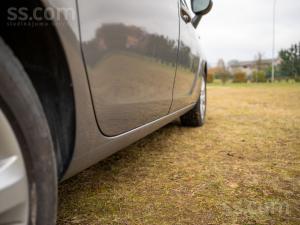 Brown Opel Meriva 2013 in Kuldiga, with an engine capacity of 1.40 L and mileage of 201 thousand km for 4990 €, photo 22 on AUTOMOTO.COM.LV