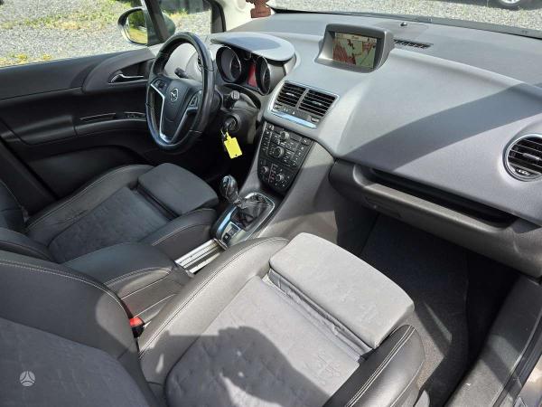 Brown Opel Meriva 2013 in Marijampole, with an engine capacity of 1.69 L and mileage of 280 thousand km for 3700 €, photo 10 on AUTOMOTO.COM.LV