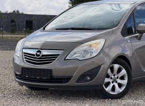 Brown Opel Meriva 2013 in Taurage, with an engine capacity of 1.70 L and mileage of 213 thousand km for 2950 €, photo 3 on AUTOMOTO.COM.LV