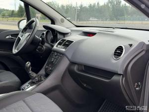 Brown Opel Meriva 2013 in Taurage, with an engine capacity of 1.70 L and mileage of 213 thousand km for 2950 €, photo 14 on AUTOMOTO.COM.LV