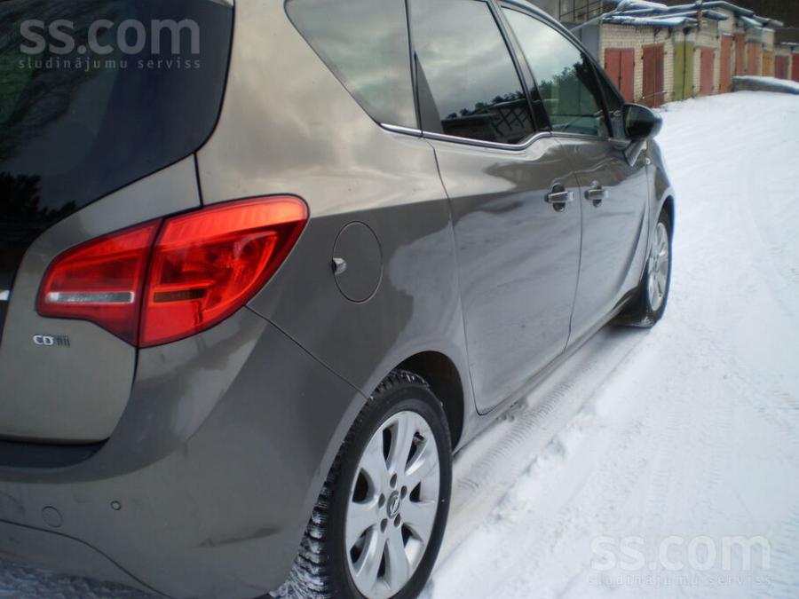 Brown Opel Meriva 2014 in Daugavpils, with an engine capacity of 1.70 L and mileage of 257 thousand km for 3650 €, photo 8 on AUTOMOTO.COM.LV