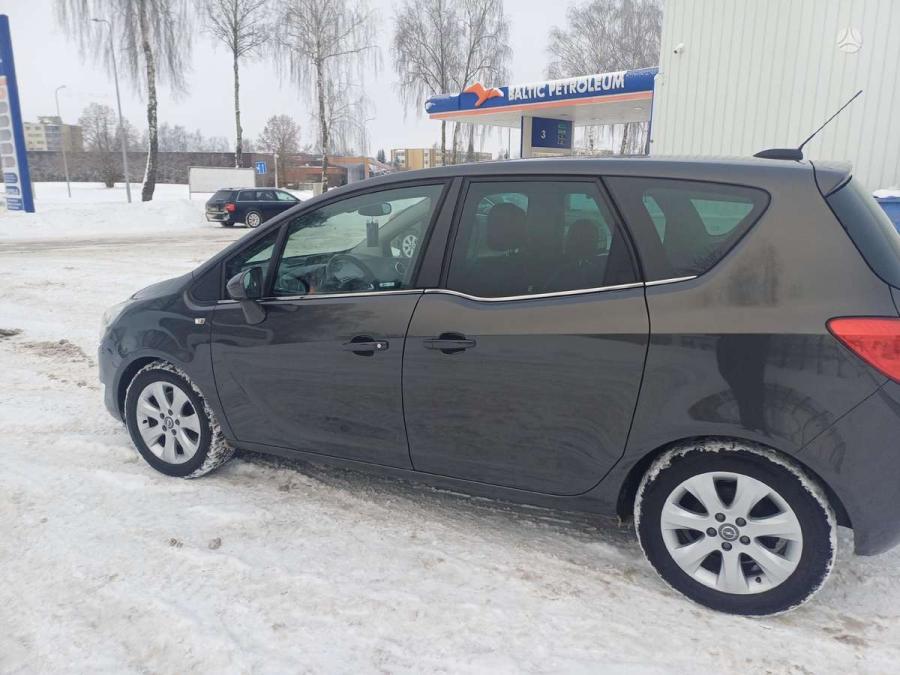 Brūns Opel Meriva 2016 Rokiškis, ar dzinēja tilpumu 1.60 L un nobraukumu 217 tūkst. km par 4500 €, foto 5 vietnē AUTOMOTO.COM.LV