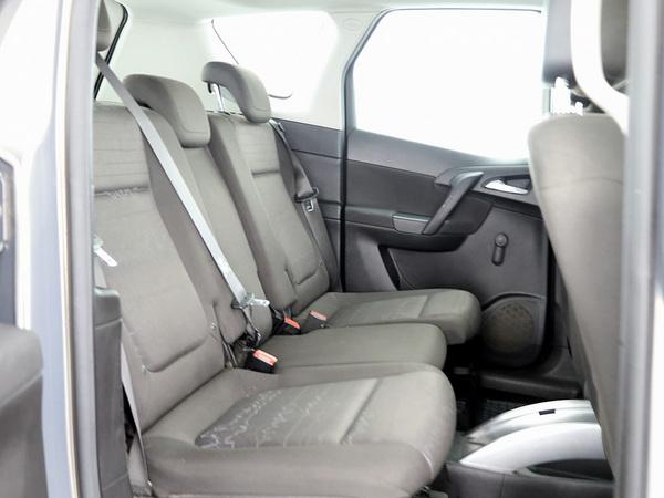 Brūns Opel Meriva 2013 Tallina, ar dzinēja tilpumu 1.40 L un nobraukumu 143 tūkst. km par 2499 €, foto 7 vietnē AUTOMOTO.COM.LV