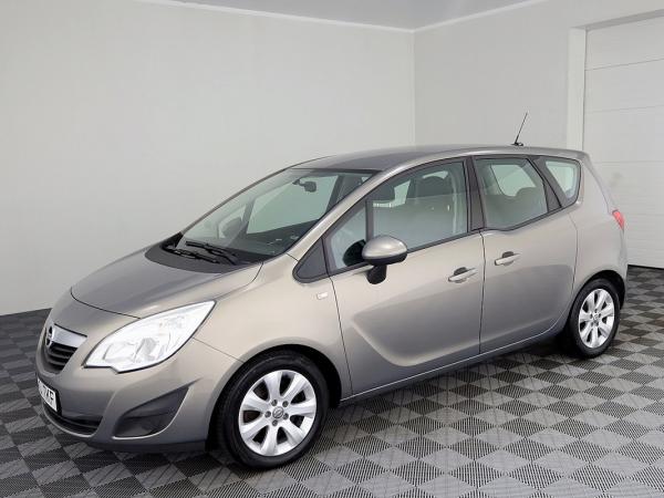 Brūns Opel Meriva 2013 Tallina, ar dzinēja tilpumu 1.40 L un nobraukumu 143 tūkst. km par 2499 €, foto 9 vietnē AUTOMOTO.COM.LV
