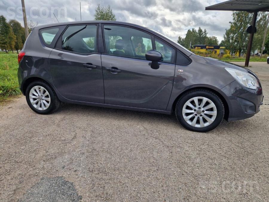 Brown Opel Meriva 2014 in Ogre, with an engine capacity of 1.40 L and mileage of 220 thousand km for 5950 €, photo 9 on AUTOMOTO.COM.LV