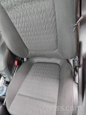 Brown Opel Meriva 2014 in Ogre, with an engine capacity of 1.40 L and mileage of 220 thousand km for 5950 €, photo 13 on AUTOMOTO.COM.LV