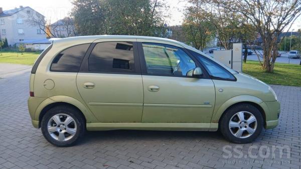 Zaļš Opel Meriva 2009 Balvi, ar dzinēja tilpumu 1.60 L un nobraukumu 0 tūkst. km par 878 €, foto 4 vietnē AUTOMOTO.COM.LV