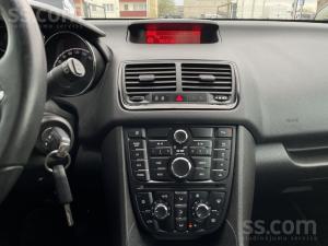 Зеленый Опель Мерива 2012 в Талси, объемом двигателя 1.40 л и пробегом 209 тыс. км за 3700 €, фото 18 на AUTOMOTO.COM.LV