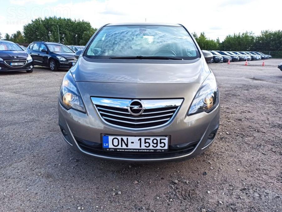 Zaļš Opel Meriva 2012 Daugavpils, ar dzinēja tilpumu 1.70 L un nobraukumu 0 tūkst. km par 3300 €, foto 4 vietnē AUTOMOTO.COM.LV