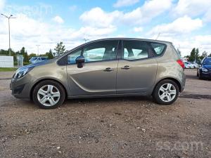 Zaļš Opel Meriva 2012 Daugavpils, ar dzinēja tilpumu 1.70 L un nobraukumu 0 tūkst. km par 3300 €, foto 5 vietnē AUTOMOTO.COM.LV