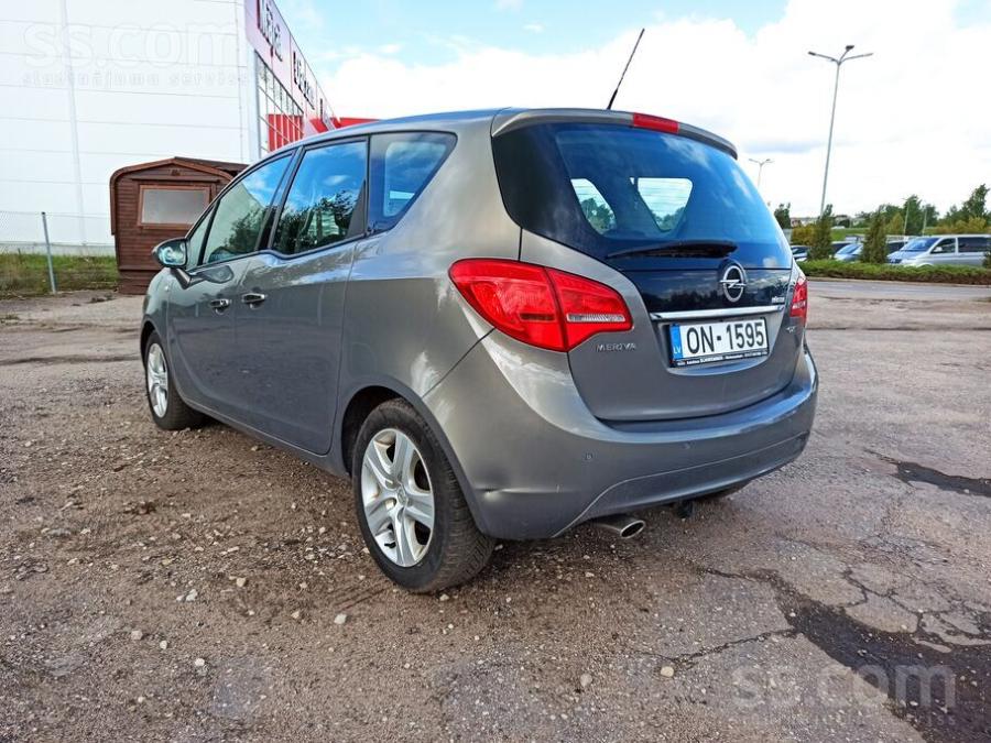 Zaļš Opel Meriva 2012 Daugavpils, ar dzinēja tilpumu 1.70 L un nobraukumu 0 tūkst. km par 3300 €, foto 6 vietnē AUTOMOTO.COM.LV