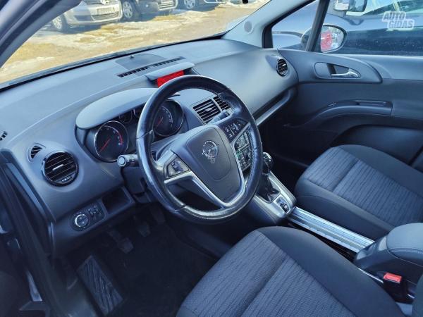 Zaļš Opel Meriva 2015 Utena, ar dzinēja tilpumu 1.40 L un nobraukumu 190 tūkst. km par 4650 €, foto 10 vietnē AUTOMOTO.COM.LV