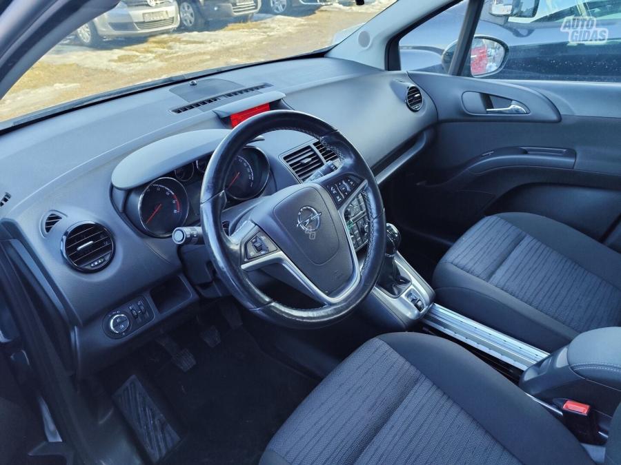 Zaļš Opel Meriva 2015 Utena, ar dzinēja tilpumu 1.40 L un nobraukumu 190 tūkst. km par 4650 €, foto 10 vietnē AUTOMOTO.COM.LV