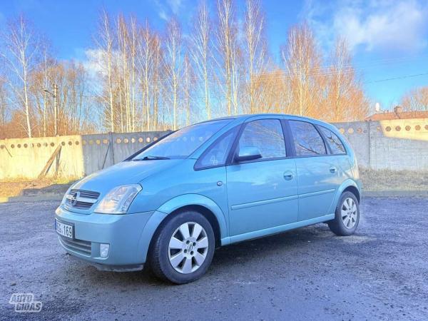 Green Opel Meriva 2003 in Vilnius, with an engine capacity of 1.60 L and mileage of 165 thousand km for 1150 €, photo 1 on AUTOMOTO.COM.LV